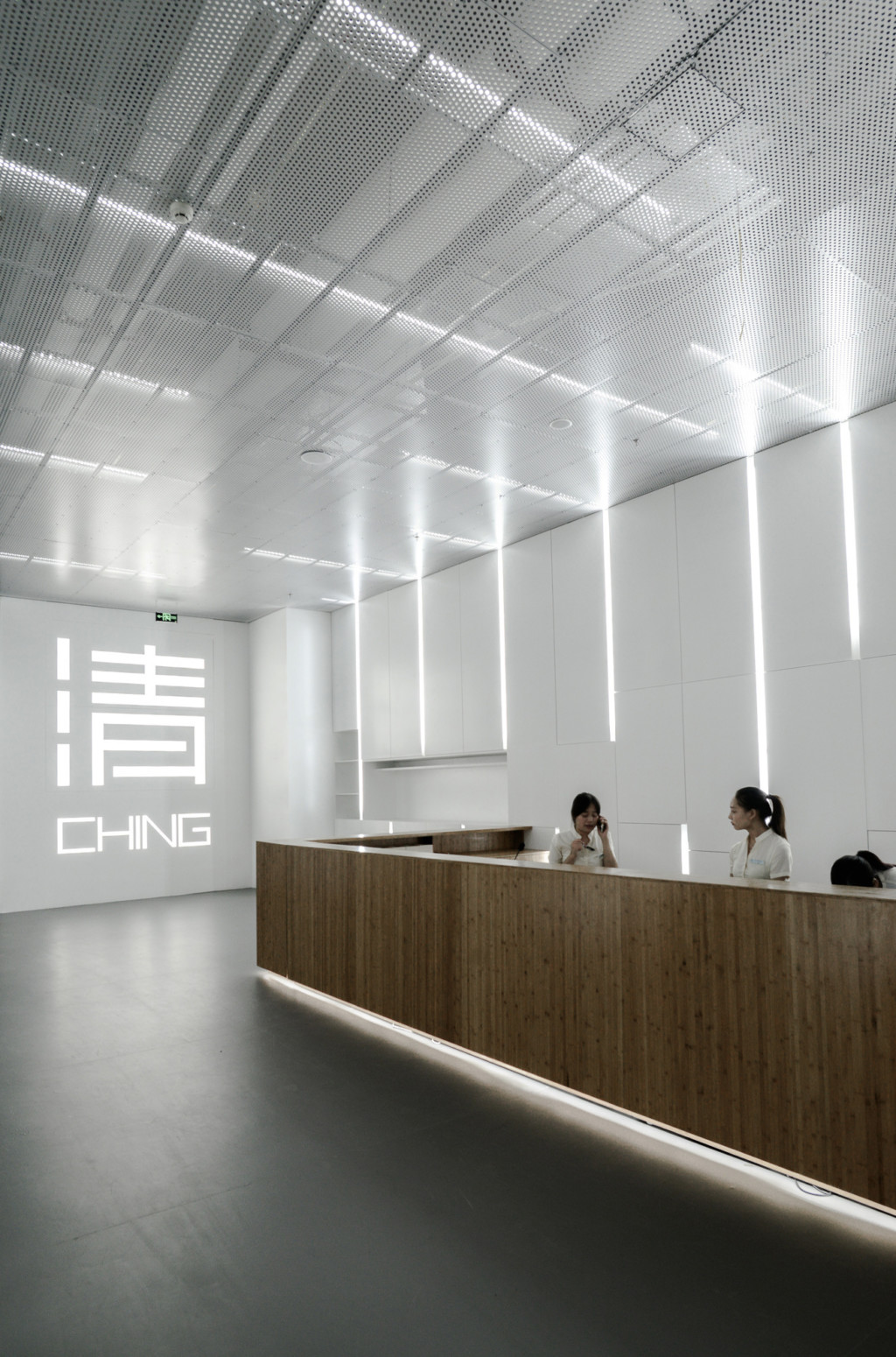 NTYPEDESIGN — CHING GYM GLOBAL CENTER